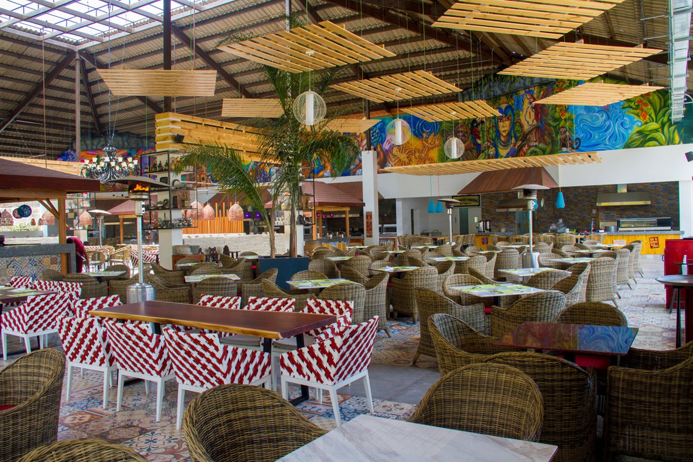 Restaurants and bars - Decameron El Pueblo - Lima | Transat